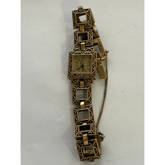 Trifari | Jewelry | Vintage 6s Crown Trifari Watch Wristwatch Gold Tone ...